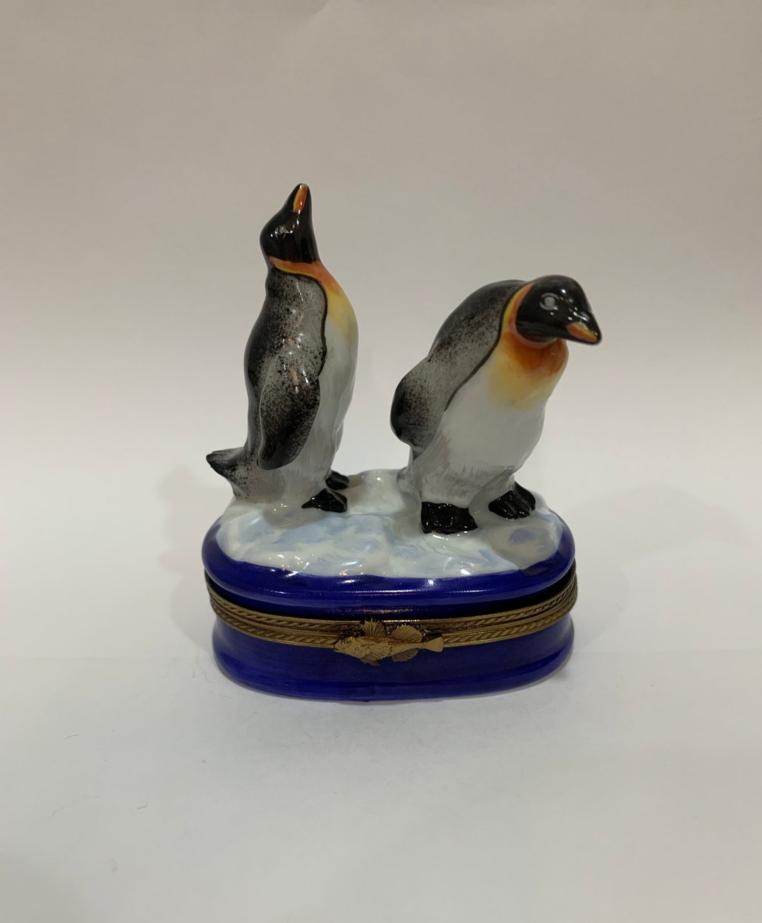 Emperor Penguins ~ Eximious ~ Limoges Box ~ Peint Main ~ France - Etsy