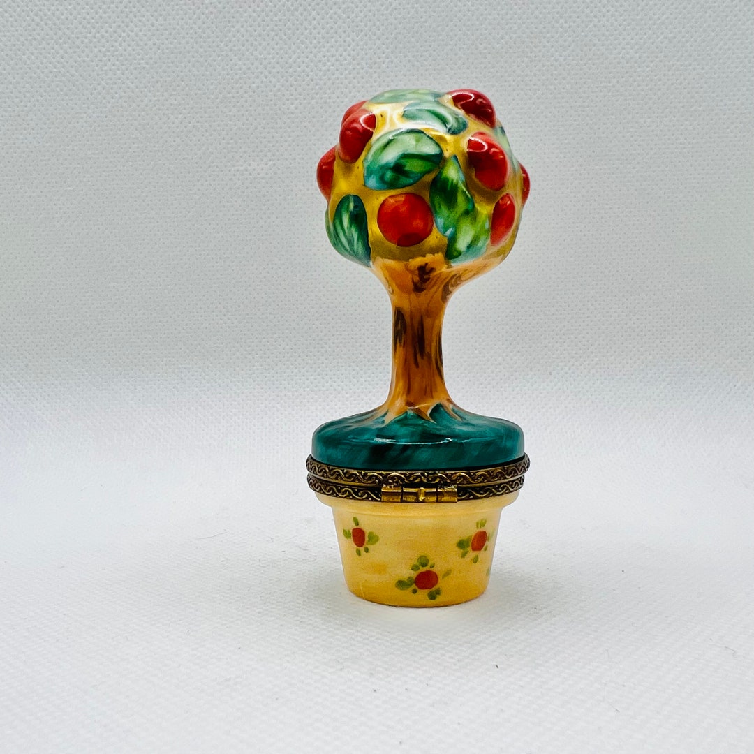 Apple Tree Topiary ~ Limoges Trinket Box ~ Peint Main (hand-painted) in ...