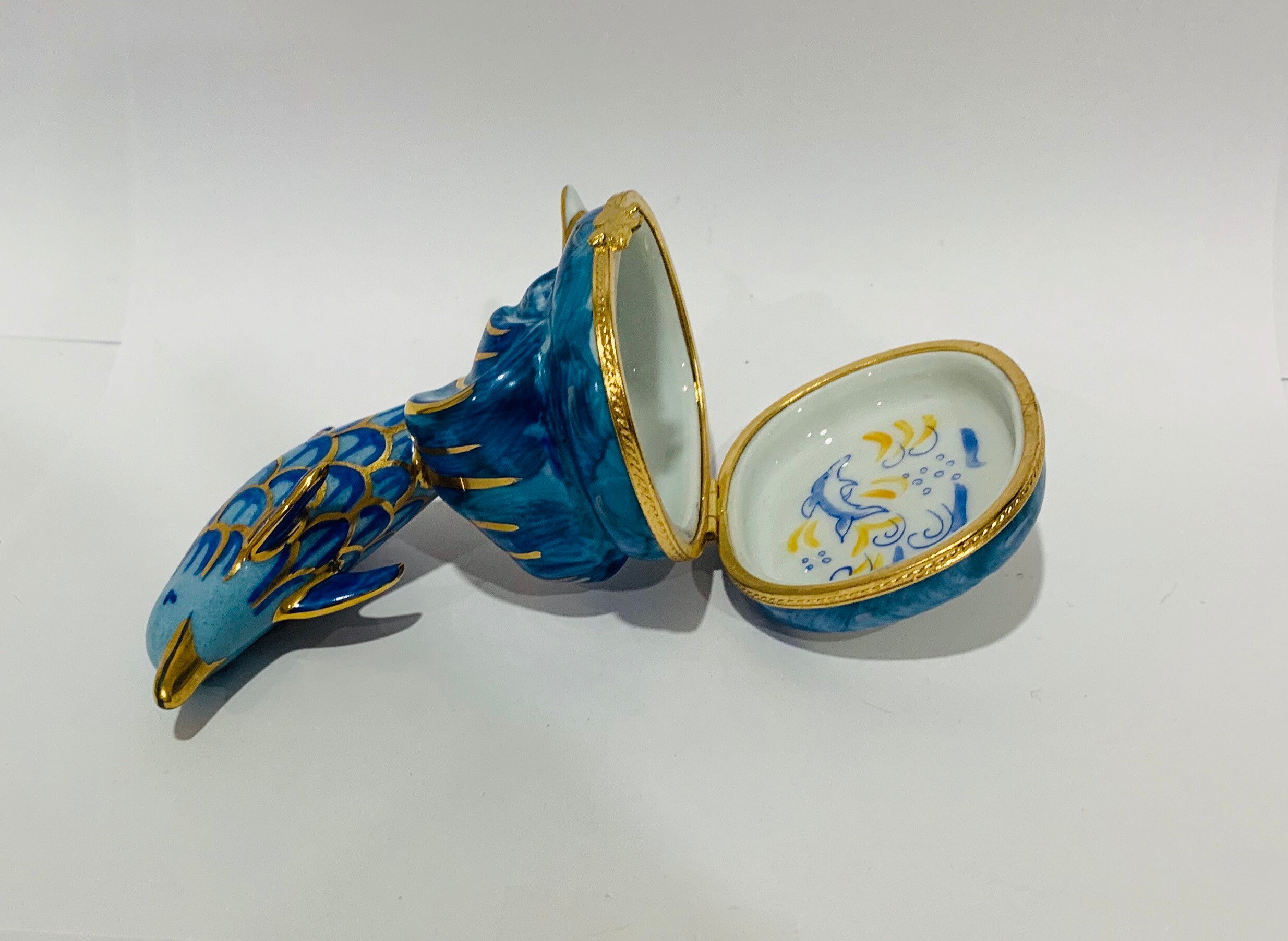 Stunning DOLPHIN *herend Style* Fishnet Pattern ~ Limoges Trinket Box ...