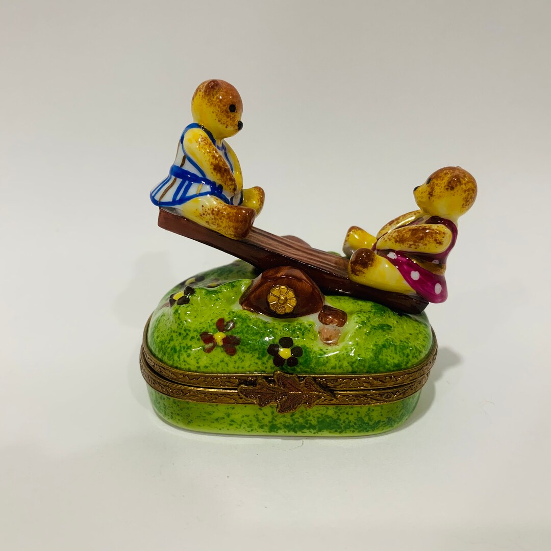 Teddy Bears on Seesaw ~ Limoges Trinket Box ~ Parry Vielle (PV) ~ Peint ...