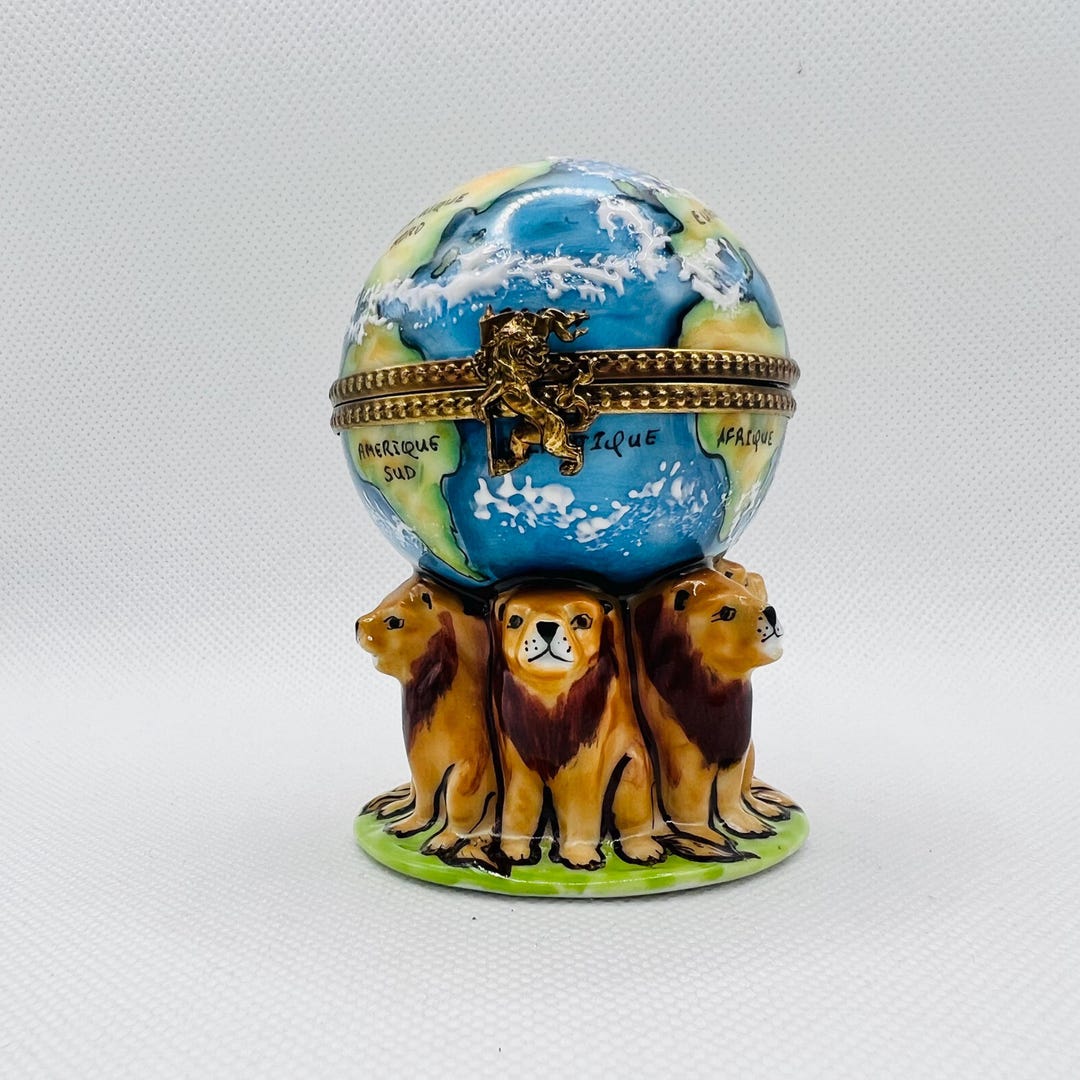 LIONS Holding up GLOBE ~ Limoges Trinket Box ~ Peint Main (hand-painted ...