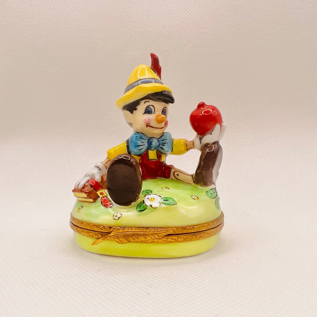 PINOCCHIO W/ Apple ~ Artoria ~ Disney Limoges Box ~ France ~ Rare - Etsy