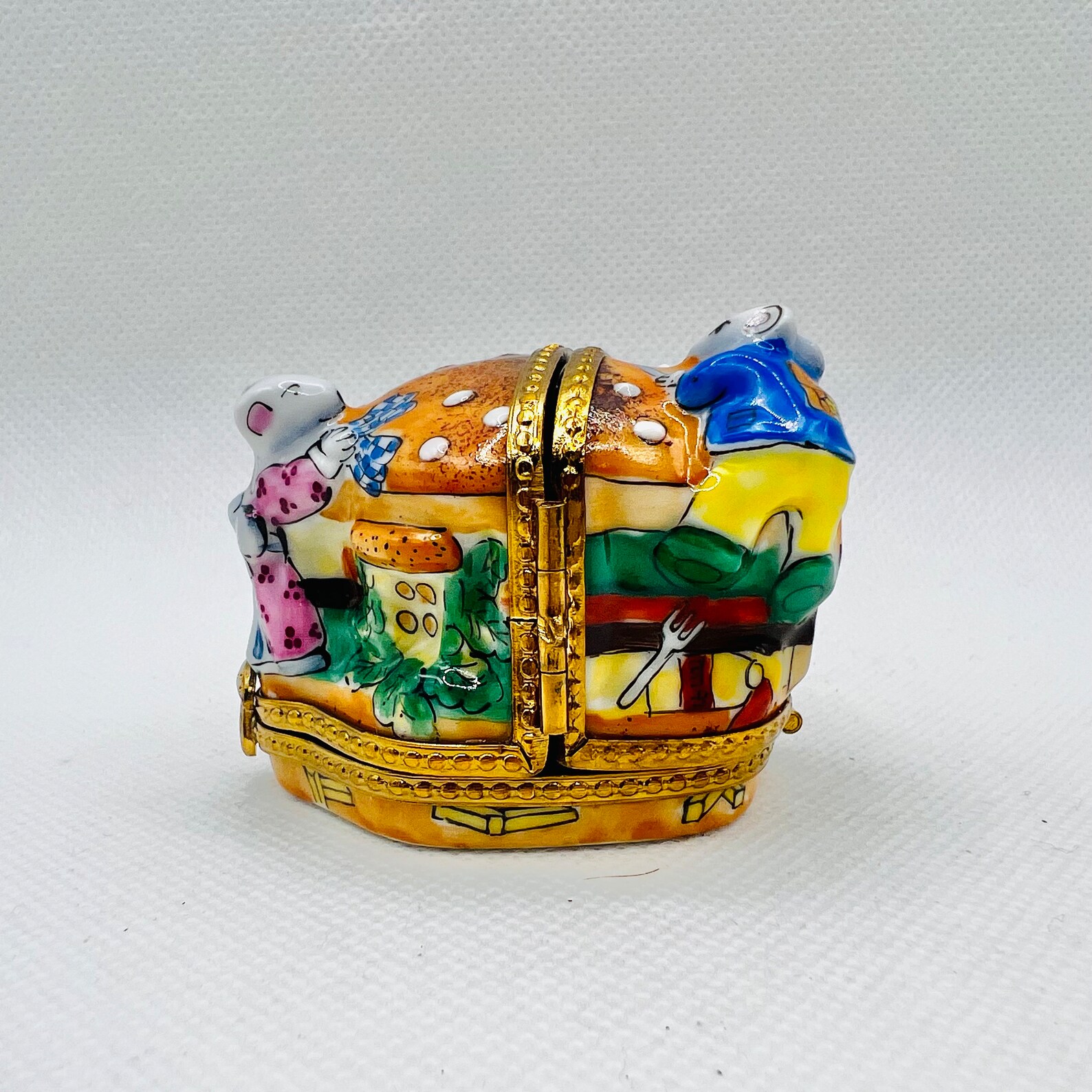 Rare & Stunning Mice in Burger House (double-hinged) ~ Limoges Imports ...