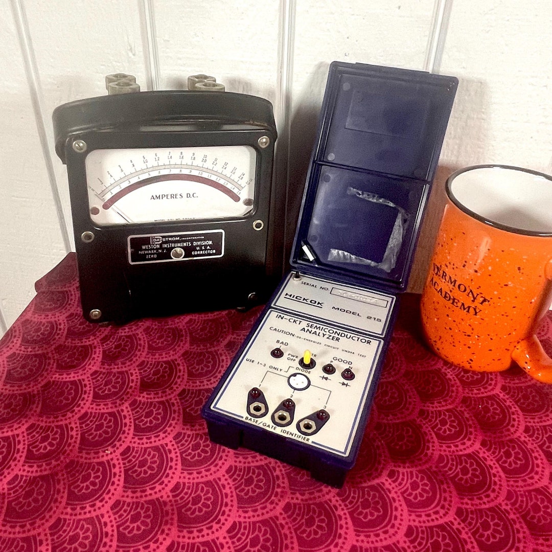 Vintage Pair of Electronic Testing Devices - Weston 931 Ampmeter and ...