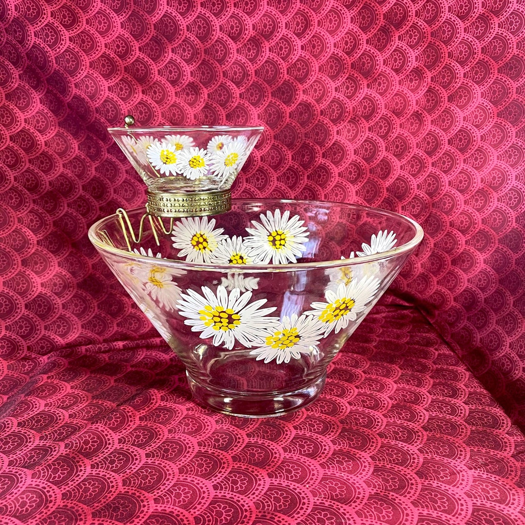 Stunning Vintage Anchor Hocking Daisy Chip & Dip Set - Complete ...