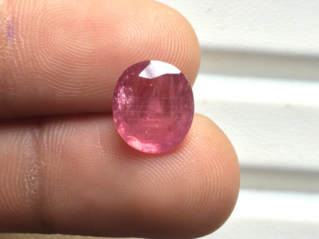 Ruby Glass Field , Glass Field Ruby Cut . Ruby Cut 10x9x4 Mm. Glass ...