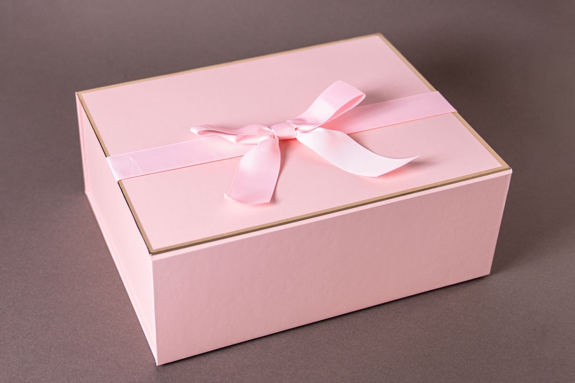 Pink and Gold Magnetic Gift Box With Ribbon Bow - Empty Bridesmaid ...