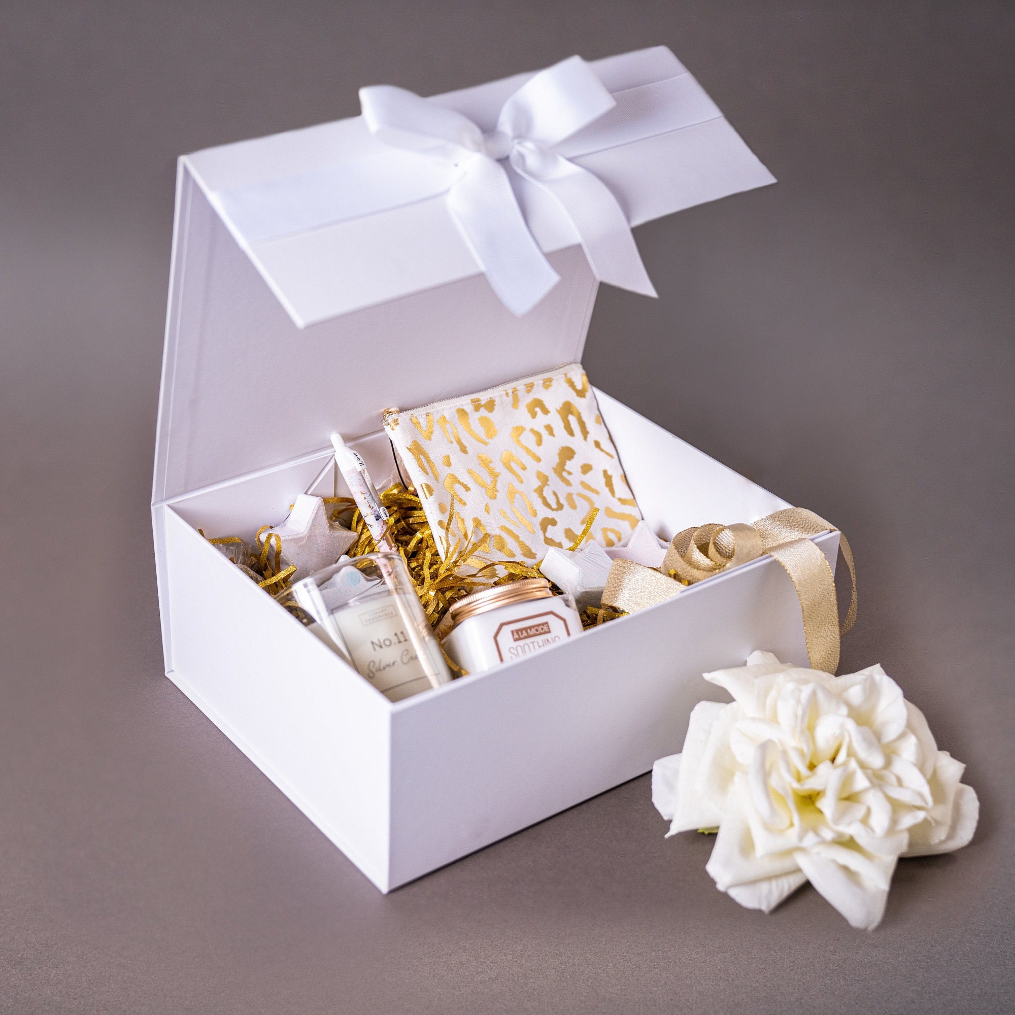 Luxury Large Gift Boxes With Gold Edge and Ribbon Bow Eid | Etsy UK