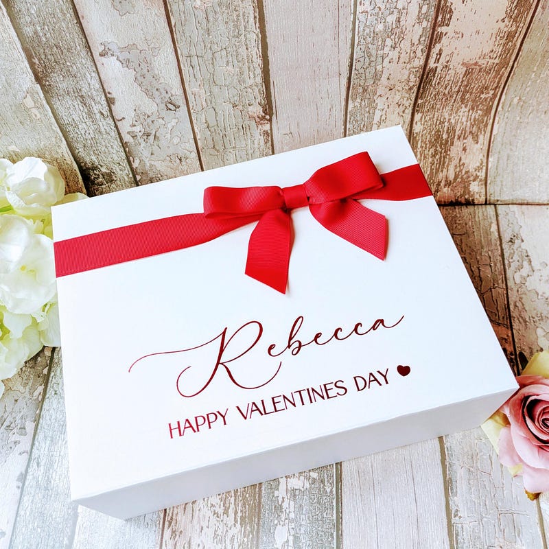Valentine Gift Box - 60+ Gift Ideas for 2025