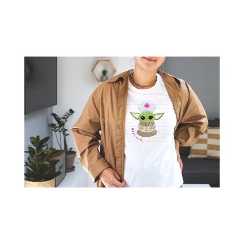 Mandalorian Nurse Baby Yoda Star Wars Nurse RN Shirt - Etsy