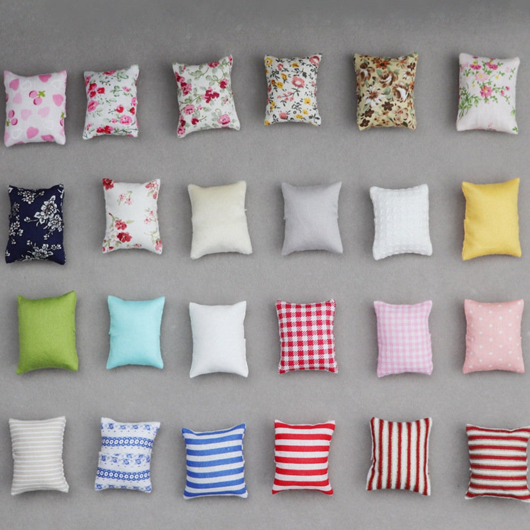 5PCS/SET Miniature Pillow for Dollhouse, 1/12 Scale Pillow Cushions for ...
