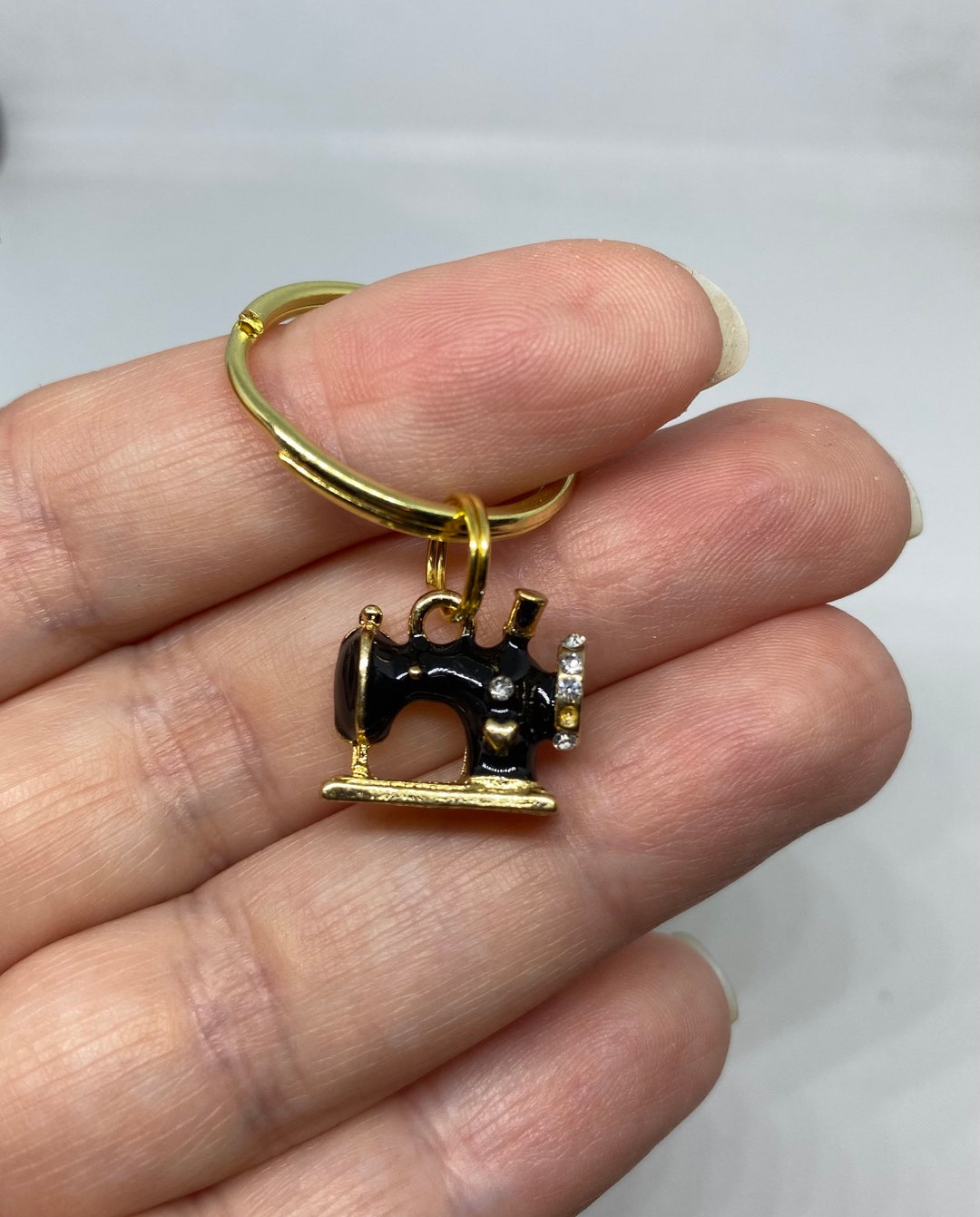 Sewing Machine Keyring, Keychain, Uk Seller, Sewing Keyring, Sewing ...