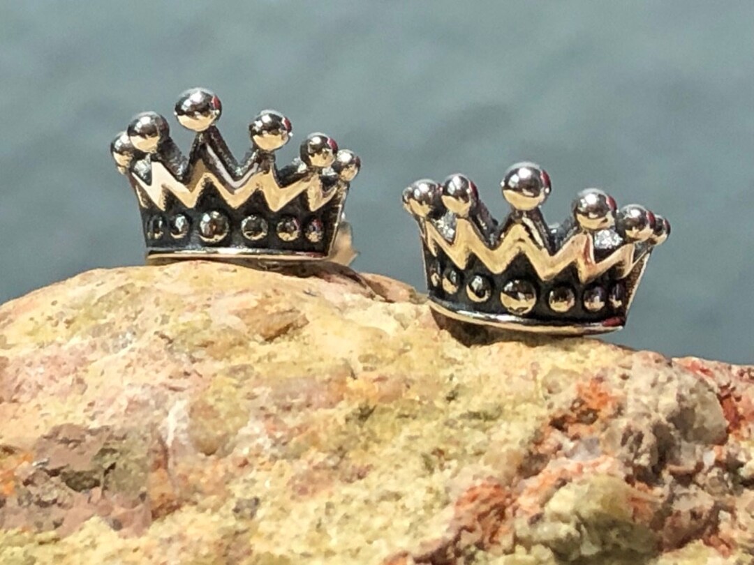 A Vintage Style London Royal Crown Studs Earrings - Etsy
