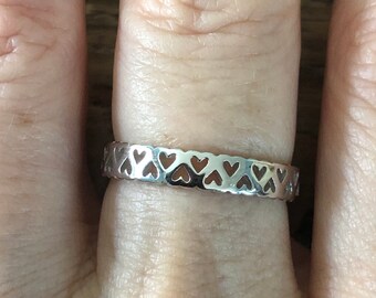 Heart Wedding Band | Etsy