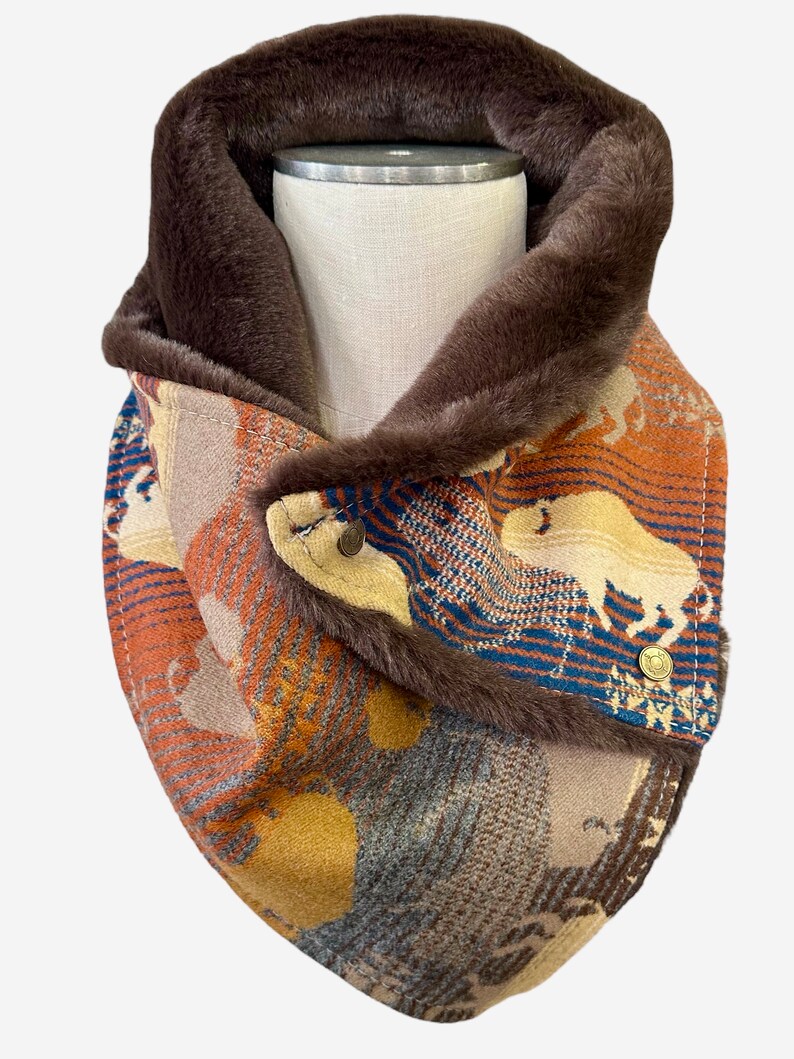 Neck Wrap Land of the Buffalo Dark - Etsy