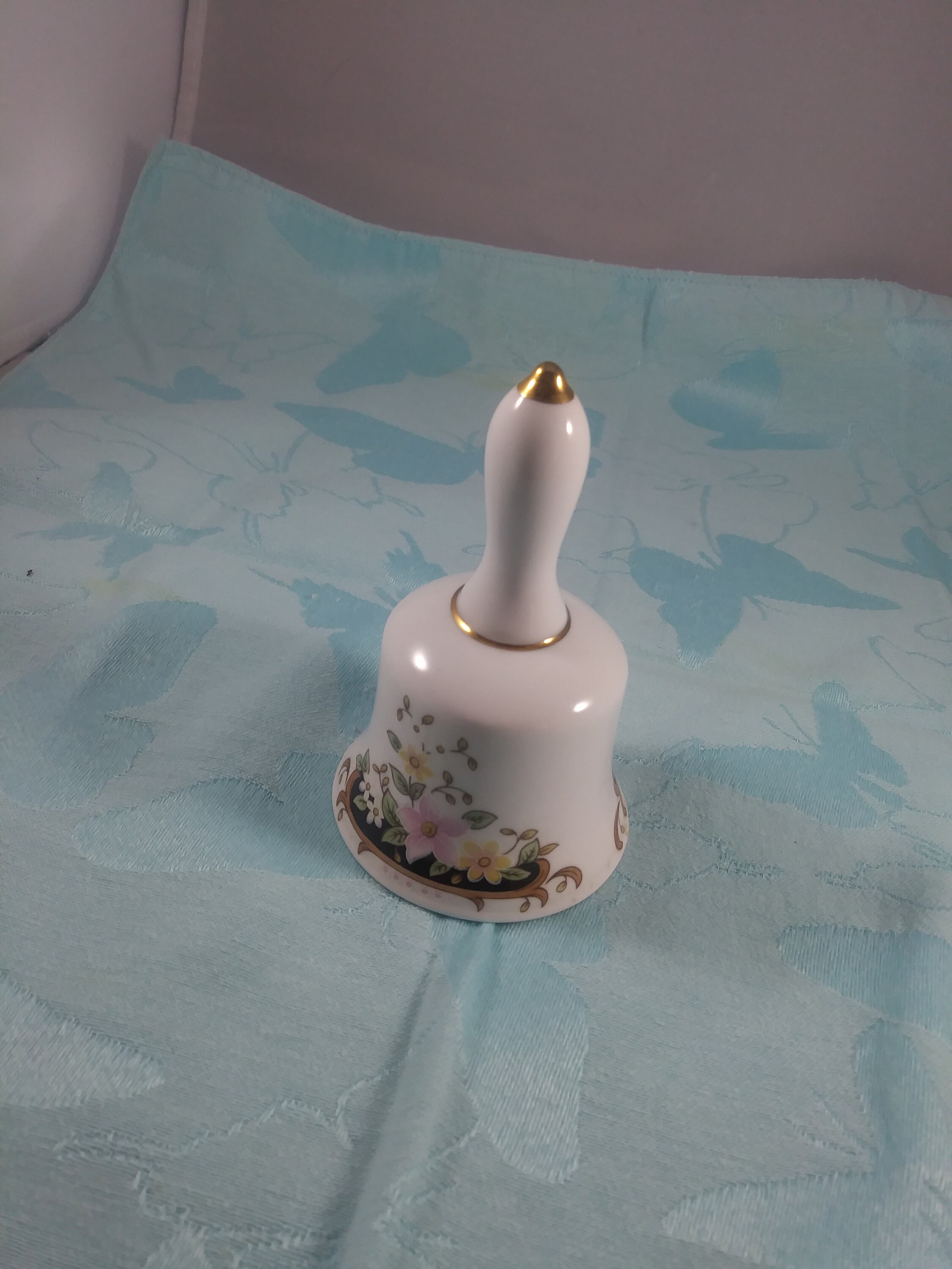 Vintage 1970 Countess Fine Bone China England Bell Floral Gold Trim - Etsy