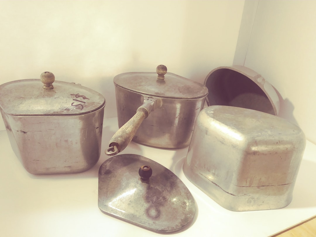 Vintage Club Aluminum Triangle Sauce Pans Pots W/lid & Interchangeable ...