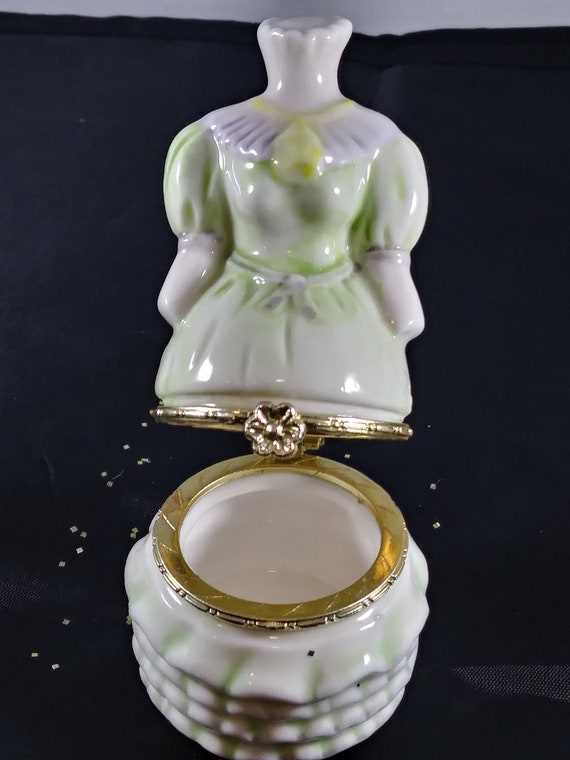 1930's Figural Vintage Meissen Porcelain Victorian Tr… - Gem