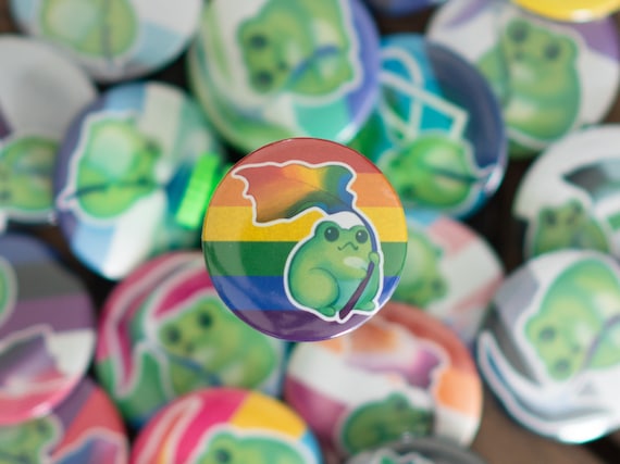 LGBTQ Pride Flag Frog Buttons 32mm - Etsy