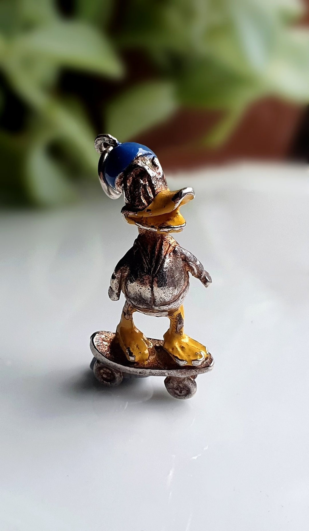 ORIGINAL RARE Vintage Silver Donald Duck on Skateboard Charm,silver ...