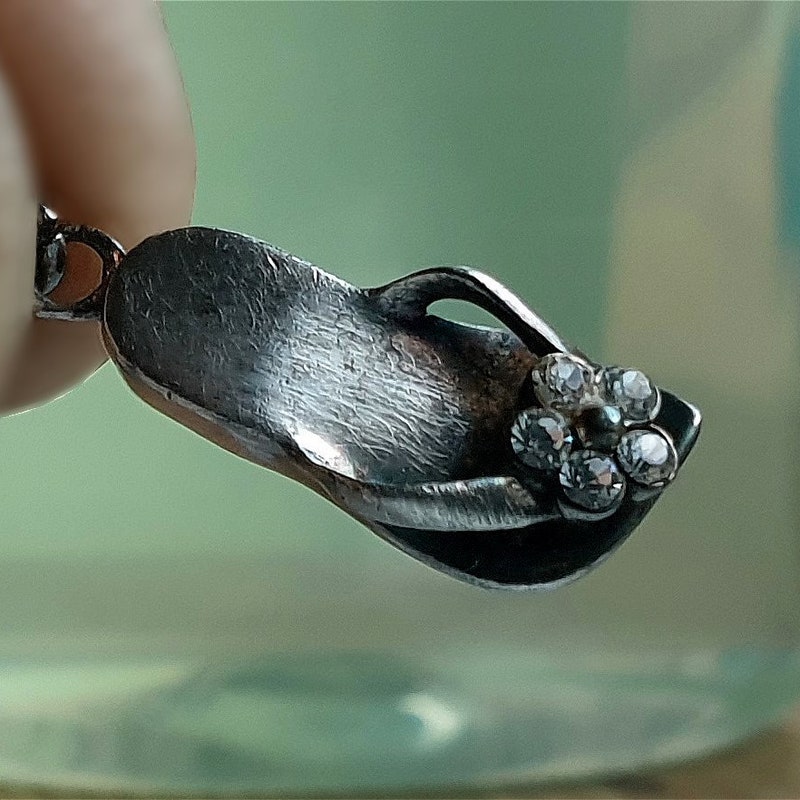 CharmsFromThePast - Etsy
