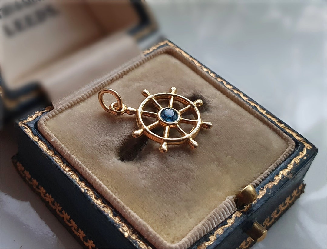 TRY Finding This Anywhere Else, INCREDIBLY RARE Genuine 9ct Gold Set ...