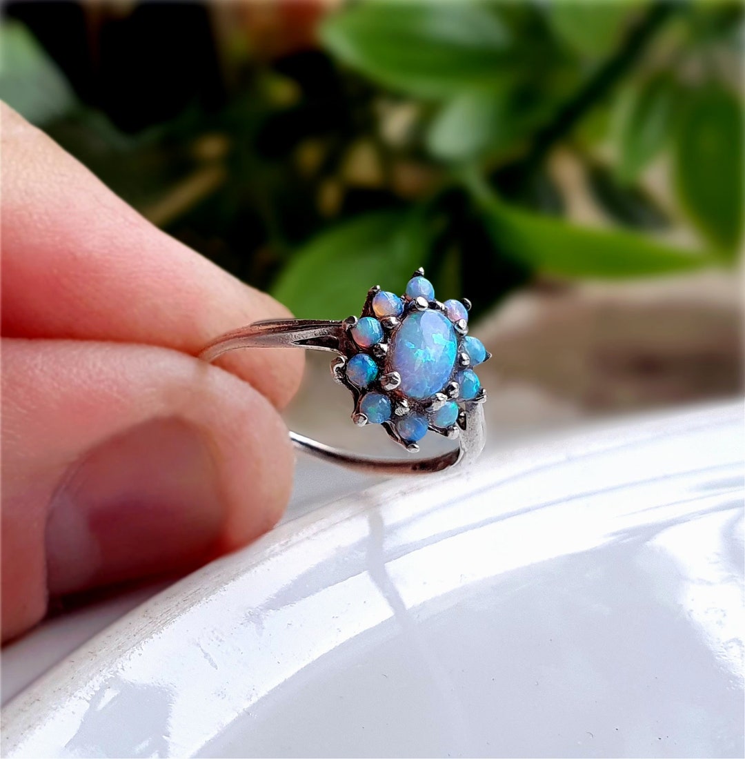 INCREDIBLY PRETTY Genuine Vintage Sterling Silver Opal Cluster Ring ...