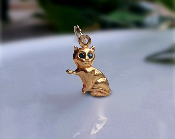 RARE Emerald Vintage 9ct Gold Cat Charm Set With Emeralds, HARD to Find ...