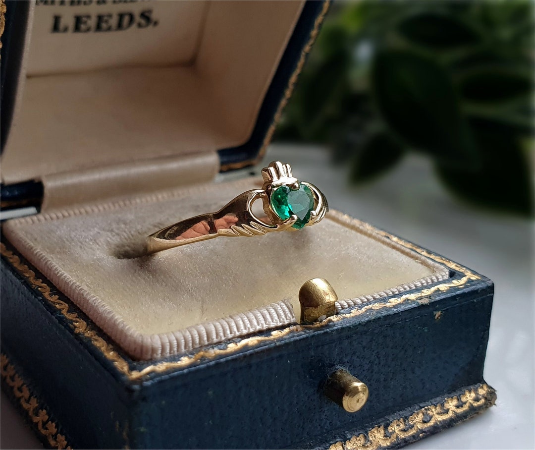 EXCEPTIONAL QUALITY Solid 9ct Gold Emerald Claddach Ring, Claddach ...