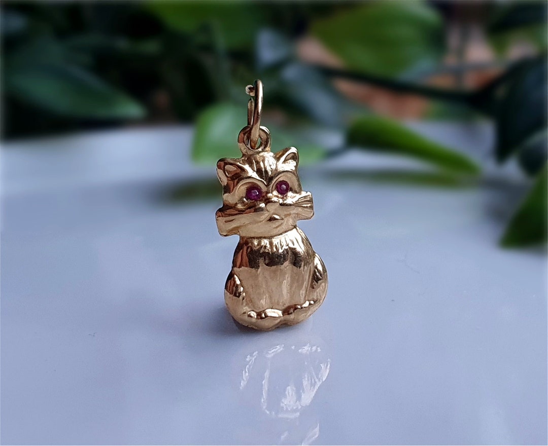 INCREDIBLY RARE Vintage 9ct Gold Ruby Cat Charm, TRY Finding One of ...