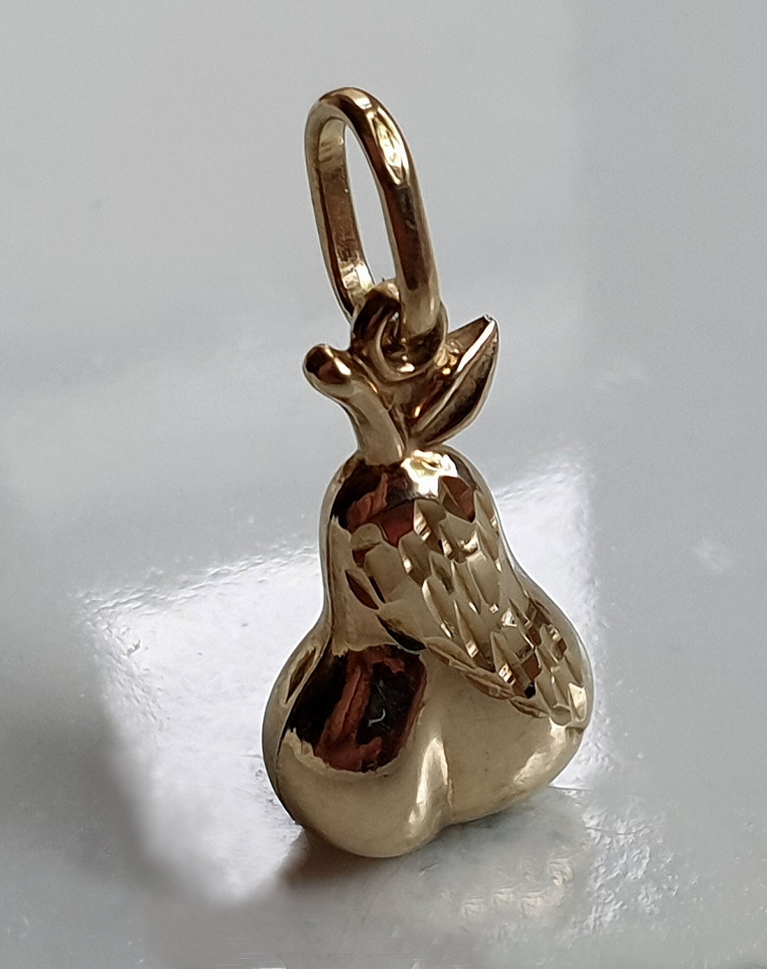 INCREDIBLY RARE Vintage 9ct Gold Pear Charm, 9ct Gold Pear Charms, TRY ...