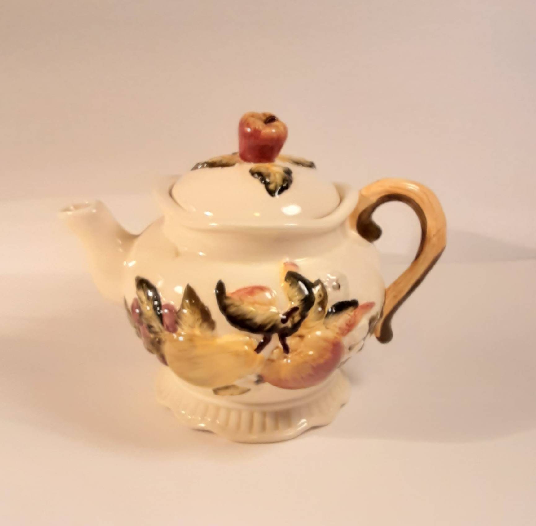 BICO Fruit and Berries Fall Teapot Set of 5 Teapot Cream | Etsy