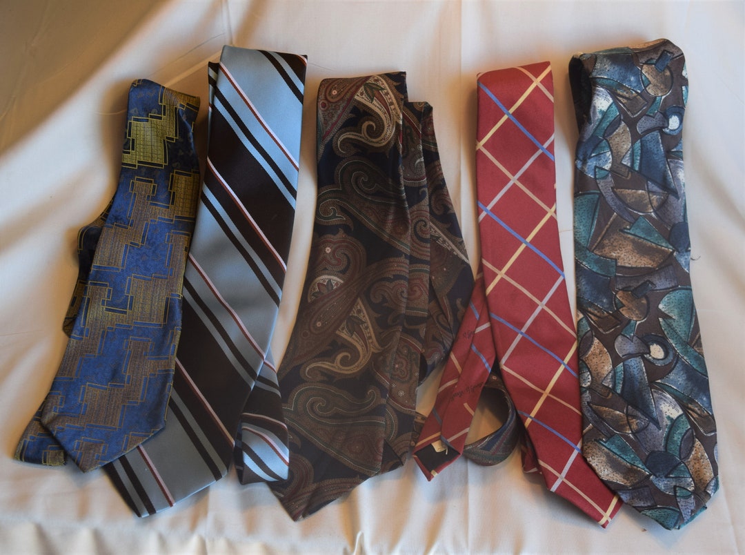 Lot of 5 Vintage Multi Colored/patterned Men's Neckties - Standard ...