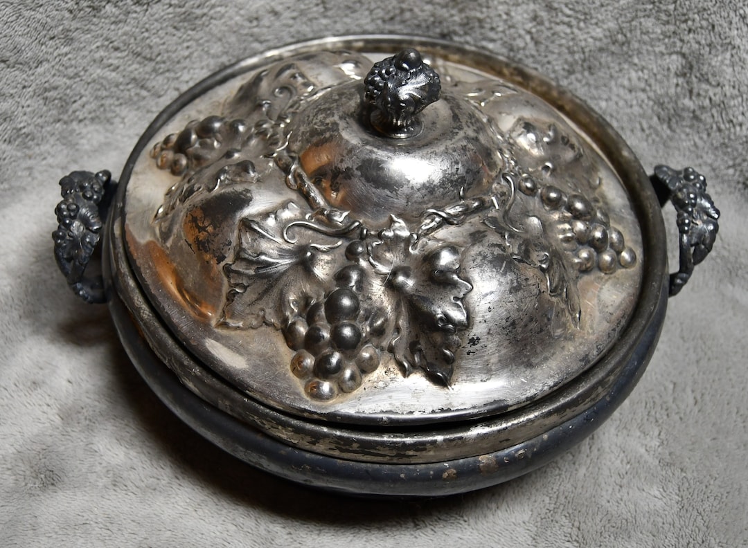 Antique Homan Manufacturing Company Quadruple Plate Silver Very Ornate ...