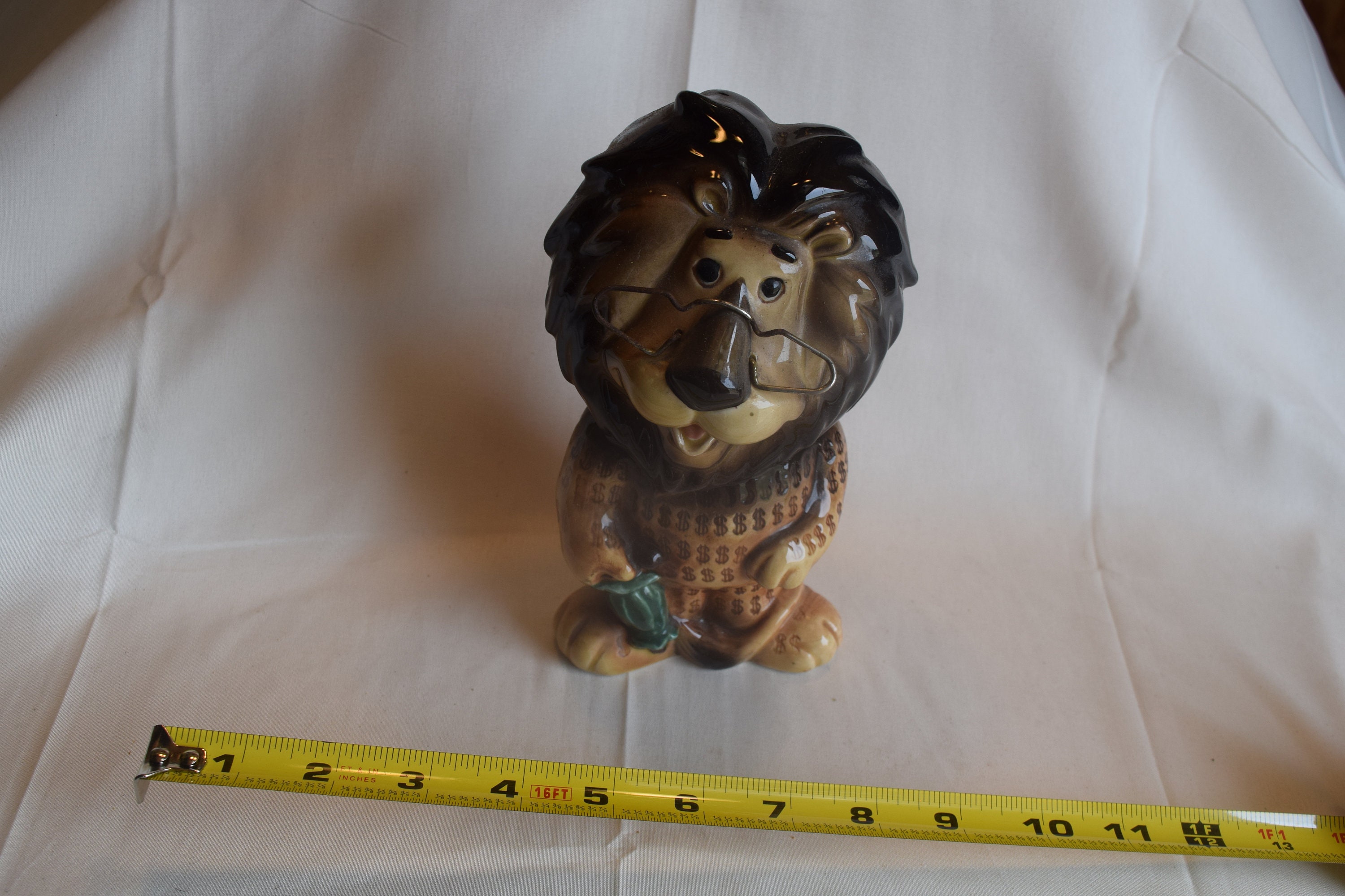 Harris Bank Hubert Lion for sale | Only 3 left at -70%