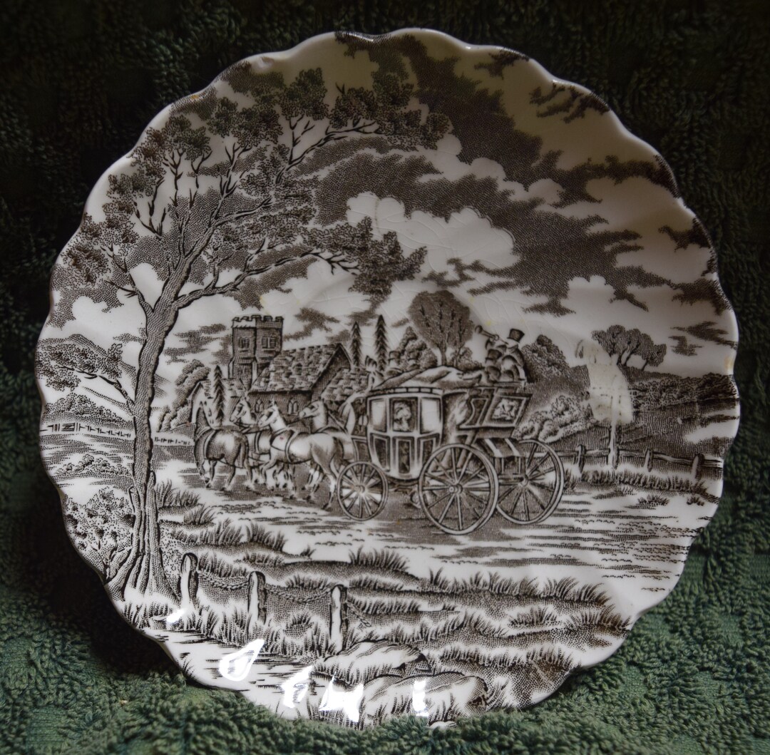 Lot of 5 Royal Mail Pattern Fine Staffordshire Ironstone Saucers ...