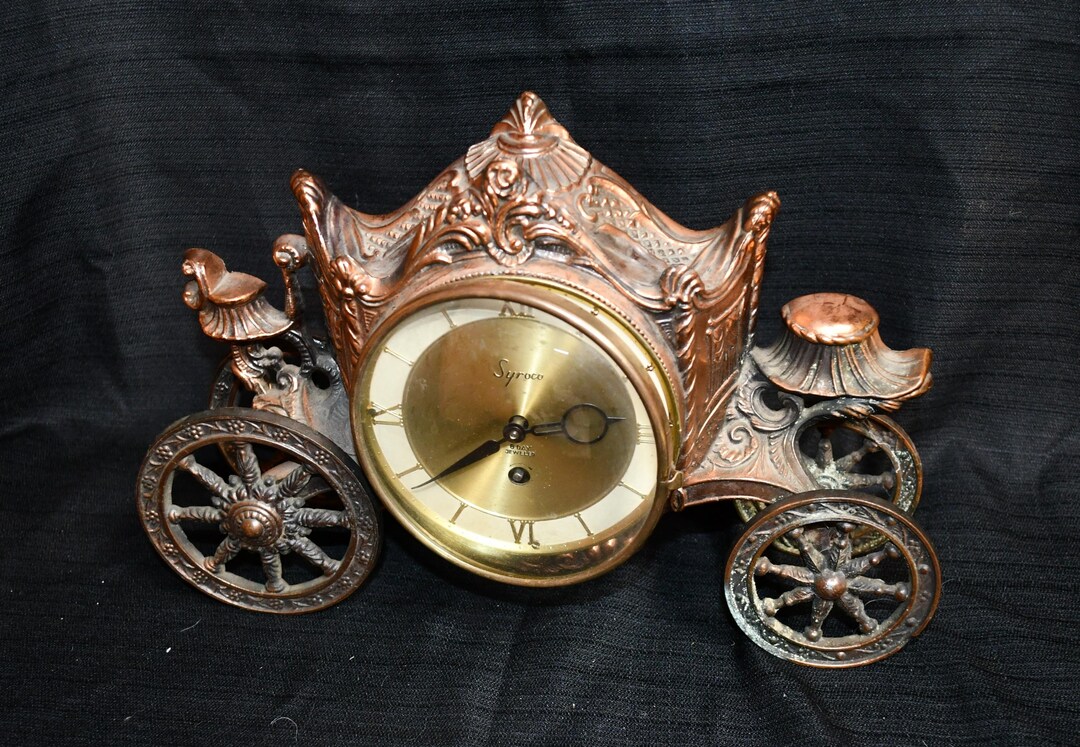 Vintage Syroco 8 Day Jeweled Cinderella Carriage Mantle Clock Copper ...