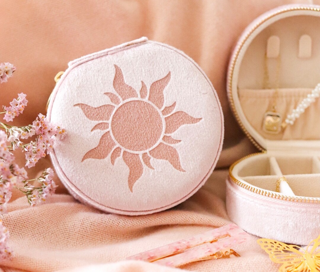 Discounted Gleam & Glow Jewelry Case With Flaws - Etsy