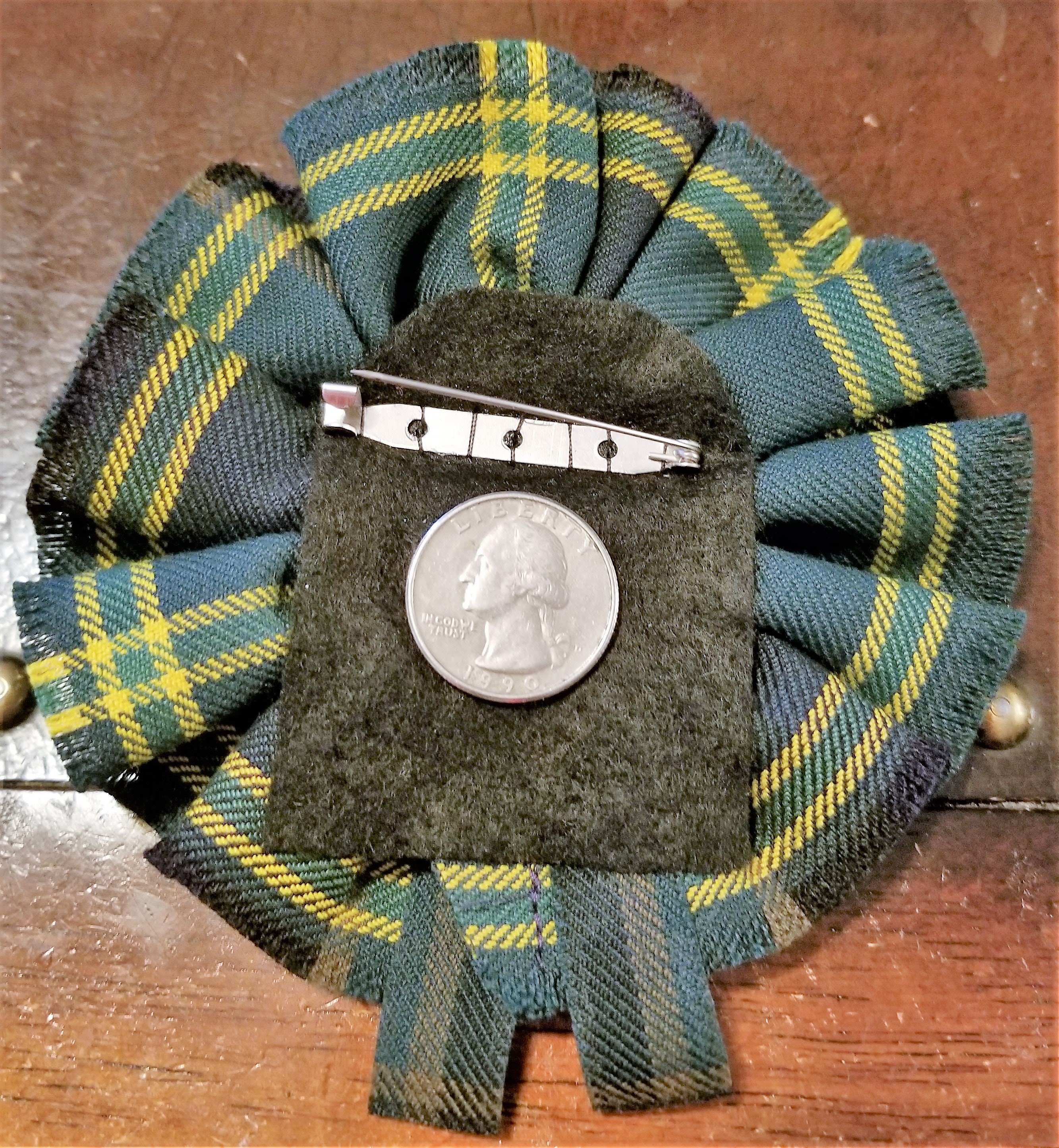 Mackenzie Ancient Tartan as Scottish Blossom, Wool Tartan Rosette to ...