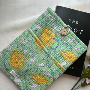 Hand-block Printed Book Sleeve: Quilted Cotton Kindle Cover - Etsy