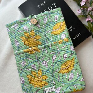 Hand-block Printed Book Sleeve: Quilted Cotton Kindle Cover - Etsy