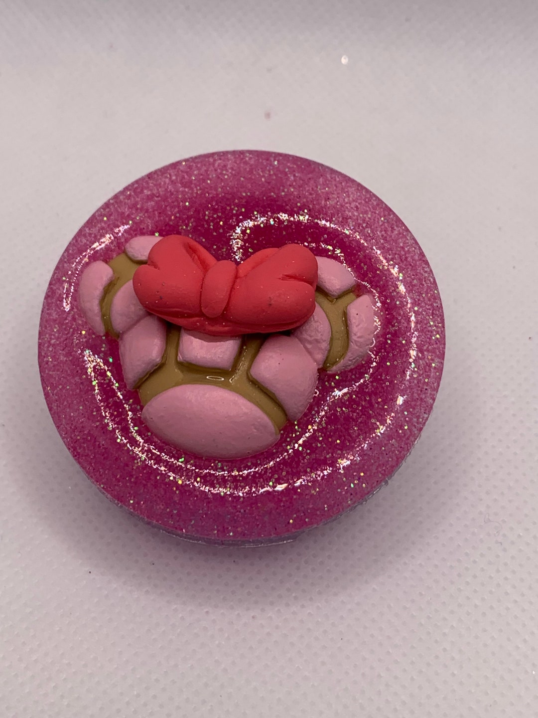 Minnie Concha Phone Grip - Etsy