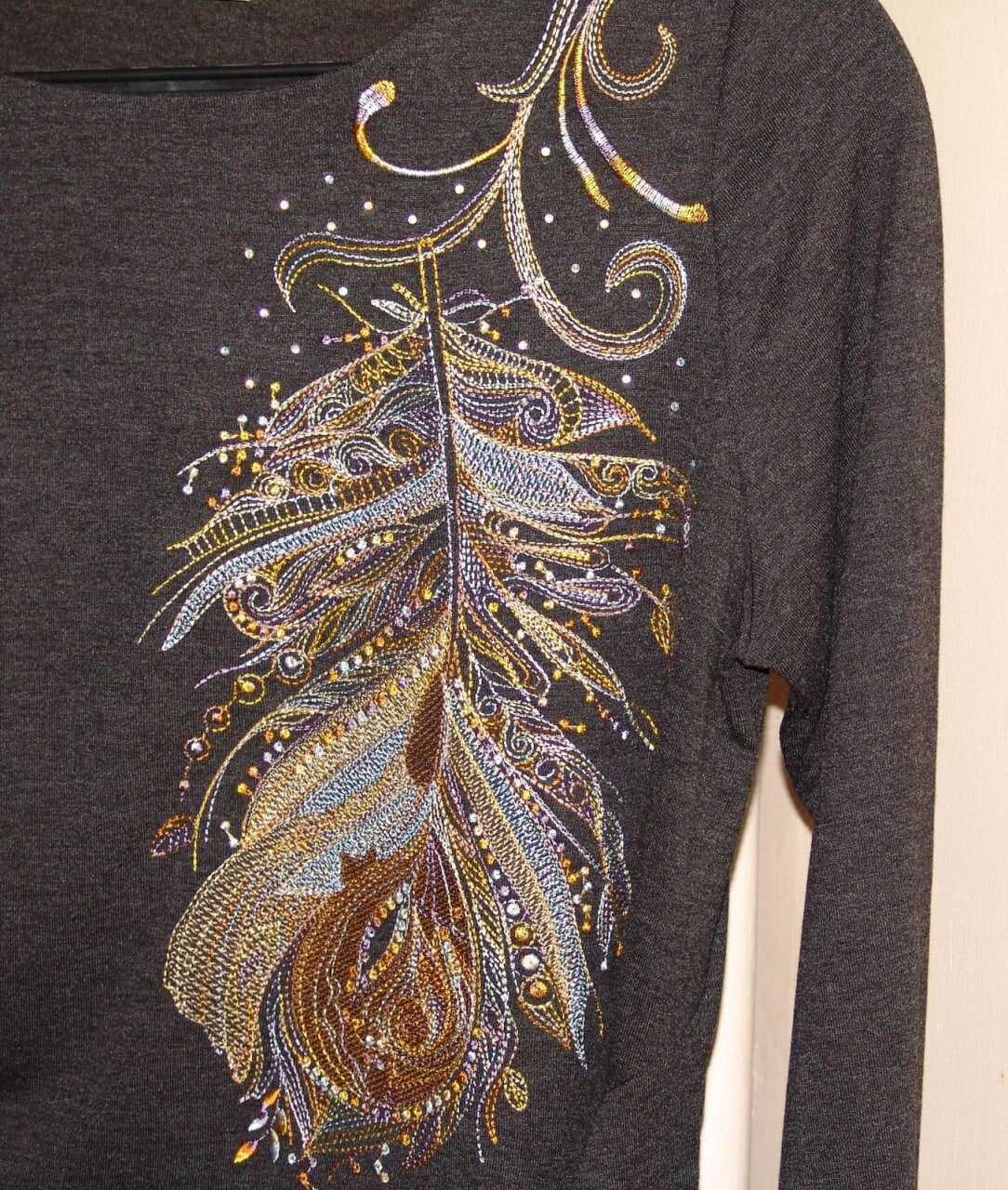 Feather 1 Machine Embroidery Design 3 Sizes to Download - Etsy