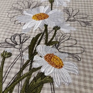 Daisies Machine Embroidery Design 3 Sizes to Download Fit 6x10 ...
