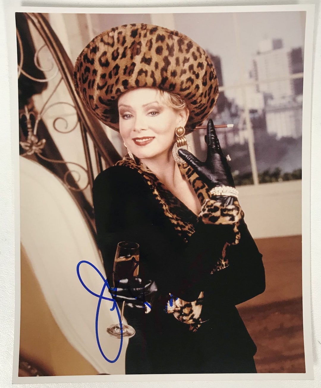 Jean Smart Signed Autographed designing Women Glossy 8x10 Photo ...