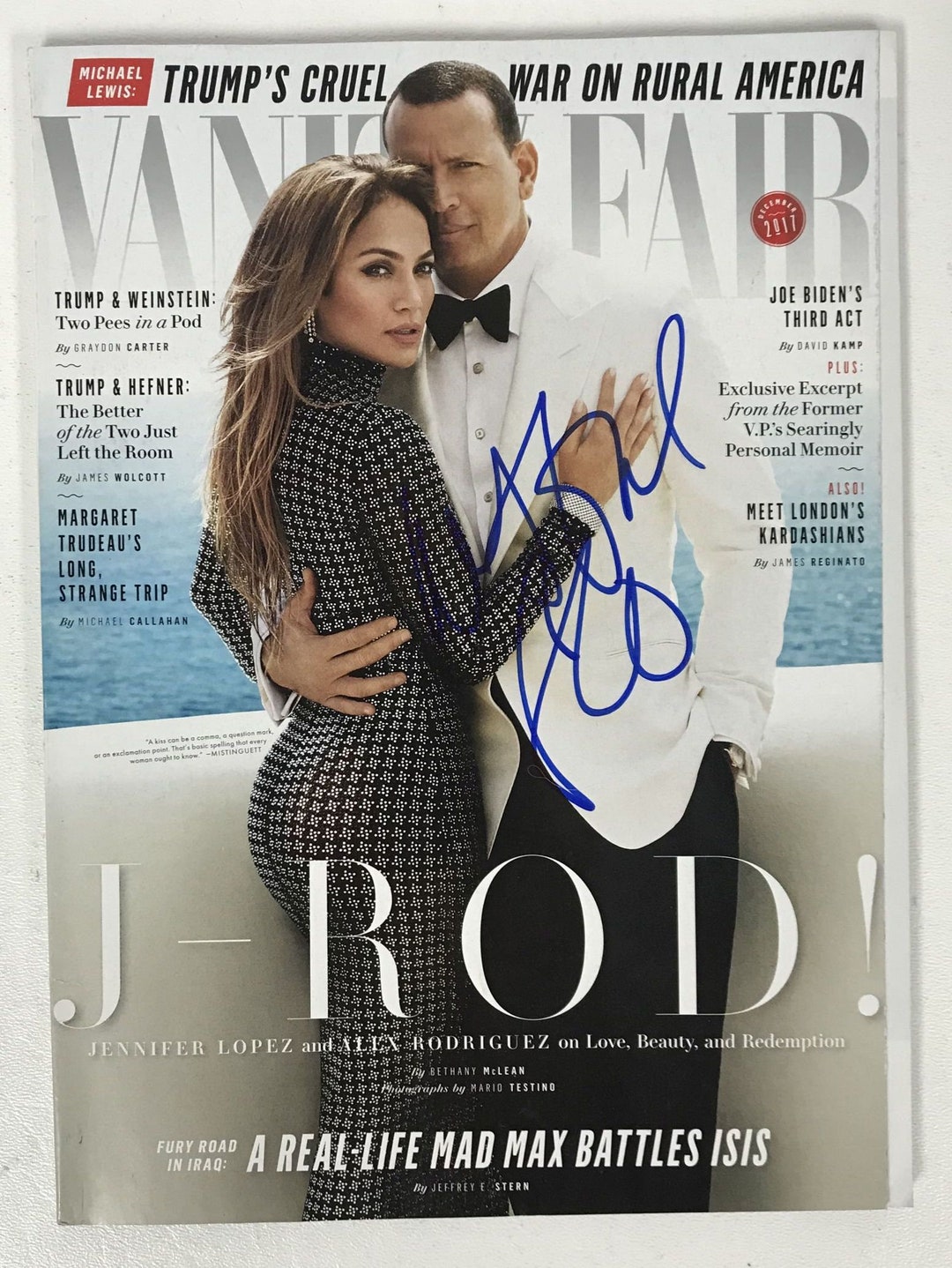 Jennifer Lopez Signed Autographed Complete vanity Fair Magazine ...