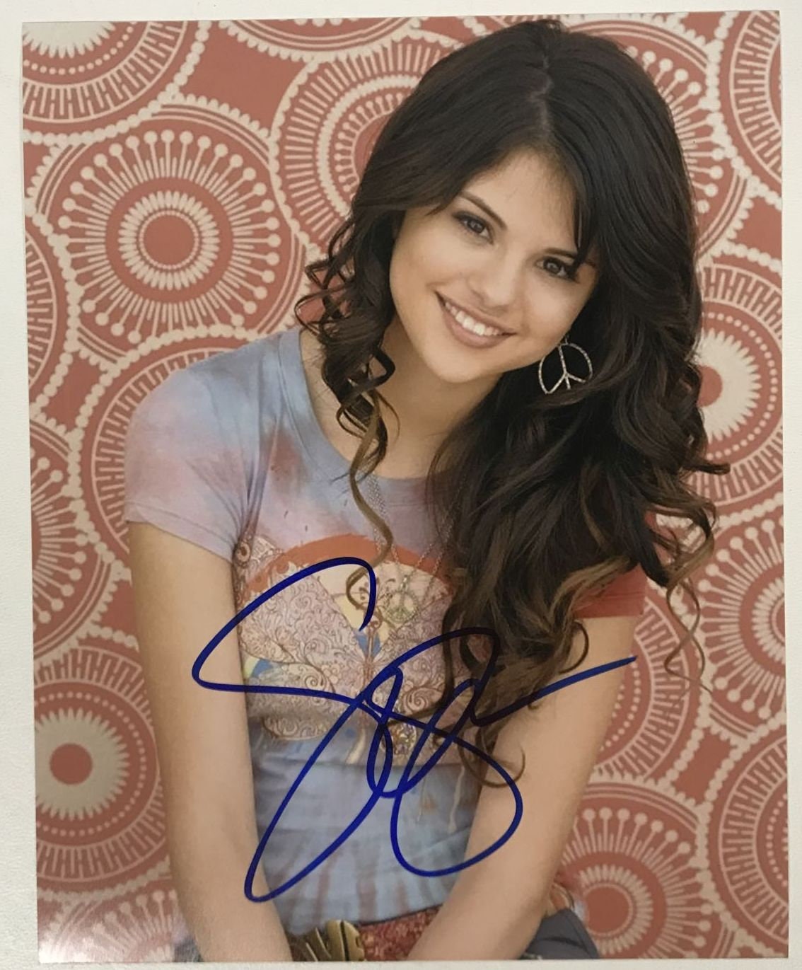 Selena Gomez Autograph Signing