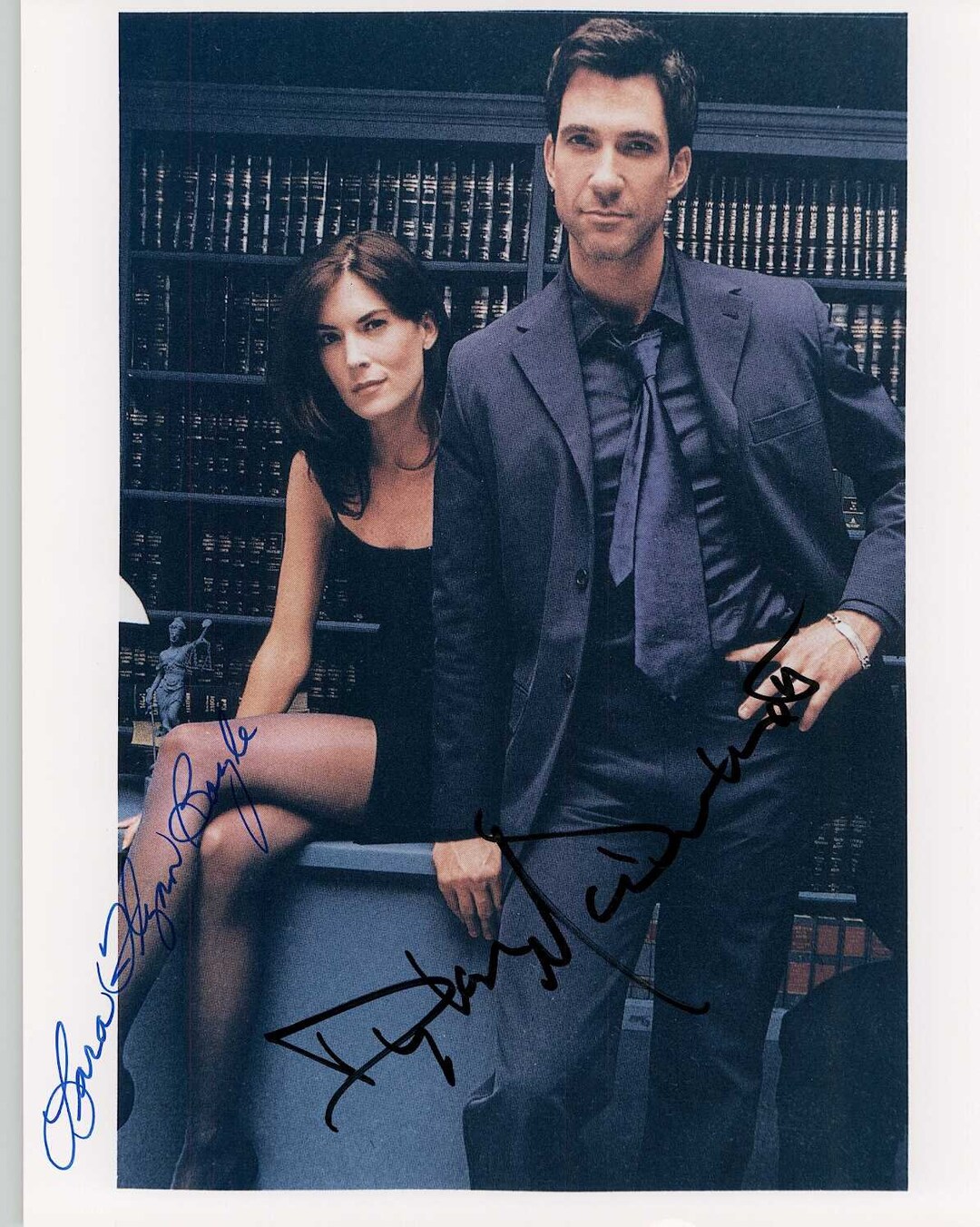 Dylan Mcdermott & Lara Flynn Boyle Signed Autographed the Practice ...