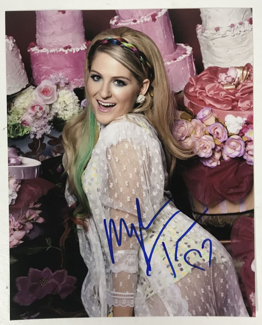 Meghan Trainor Signed Autographed Glossy 8x10 Photo Lifetime COA - Etsy