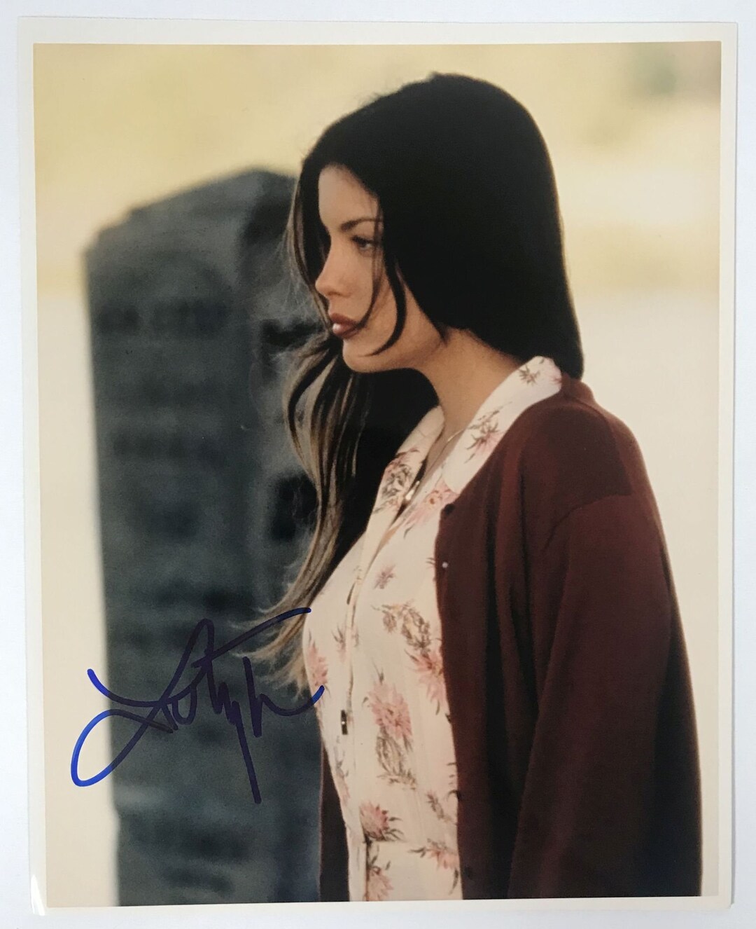 Liv Tyler Signed Autographed Glossy 8x10 Photo Lifetime COA - Etsy